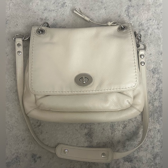 Coach | Bags | Coach Cream Leather Shoulder Bag | Poshmark